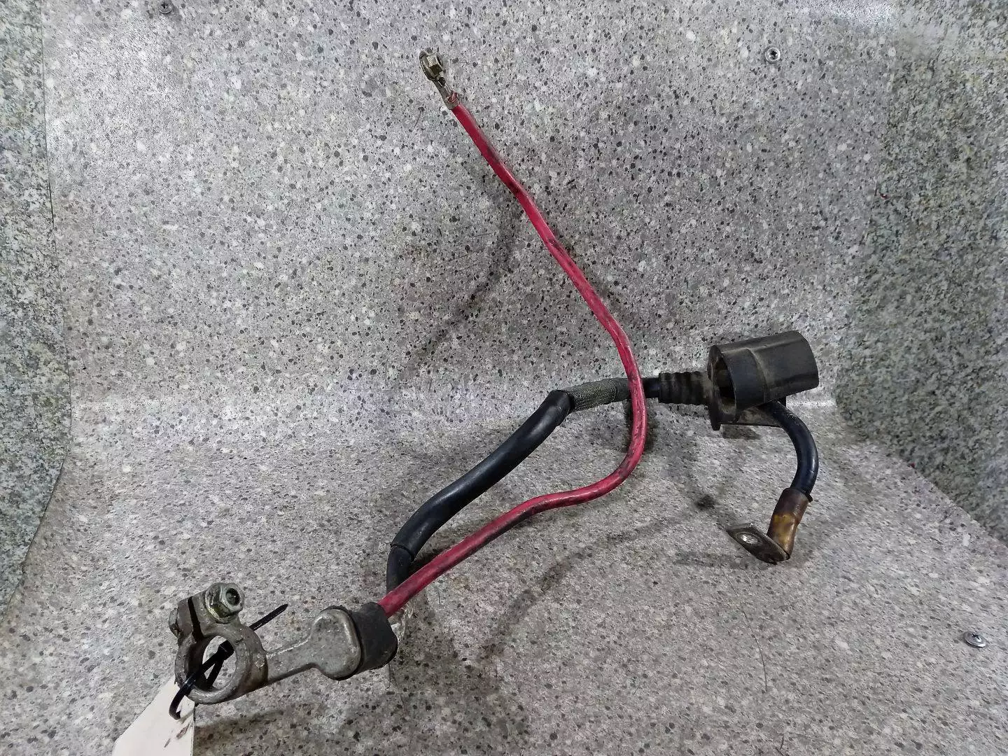 1k0971228m плюсовой провод аккумулятора к Volkswagen Caddy купить в ...