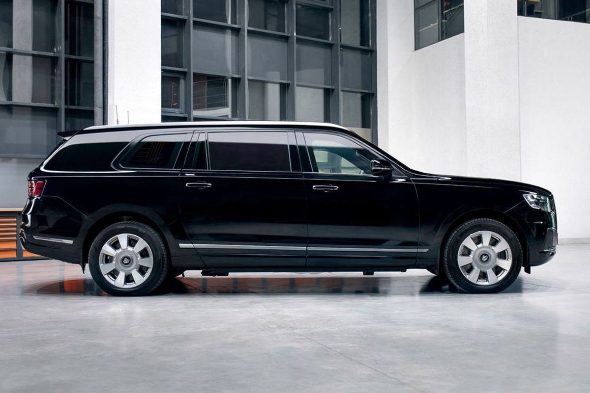 РИДА создала бронированную версию Aurus Komendant