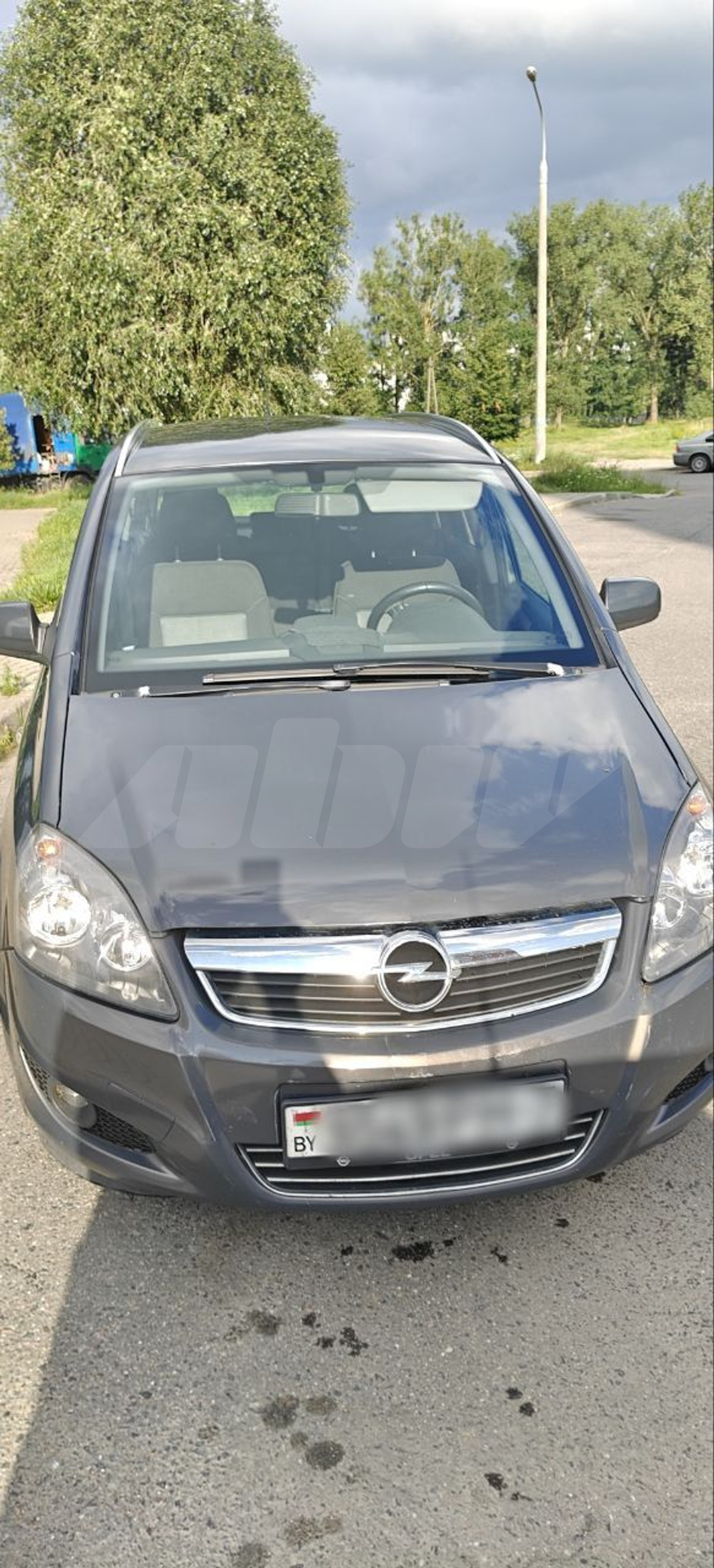 Opel Zafira B Рестайлинг 2014г., с пробегом купить в Минске | 25080710